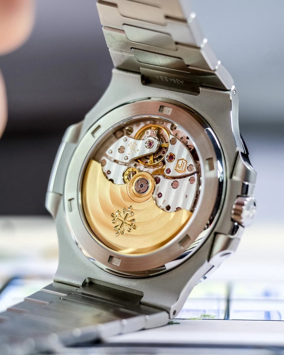 Patek Philippe Nautilus 5711-1A-014 For Gents – Geneve Room